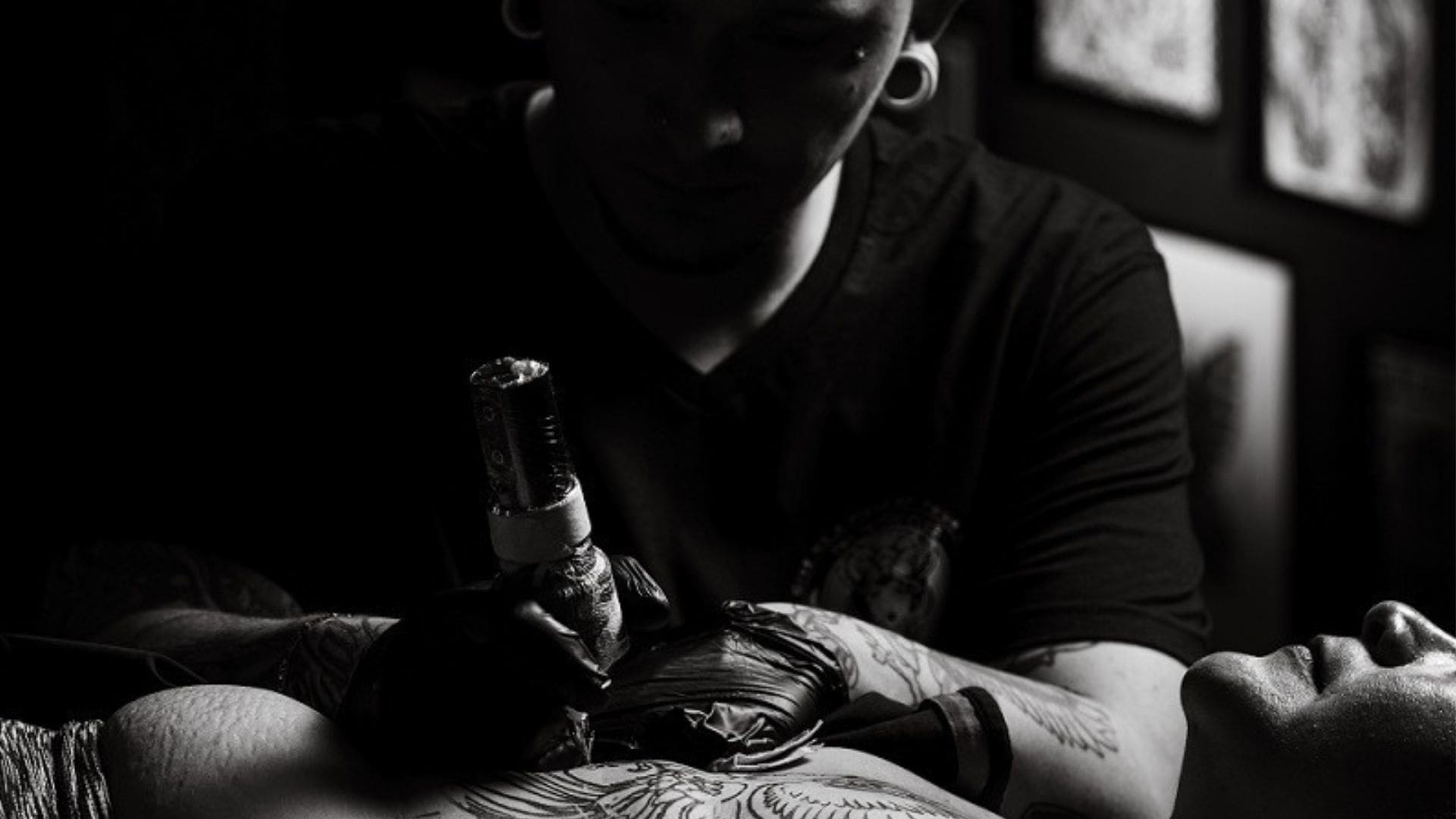 Tatuarte, Cicatrices Vivas: transformando dolor en arte y esperanza » Soy Playense